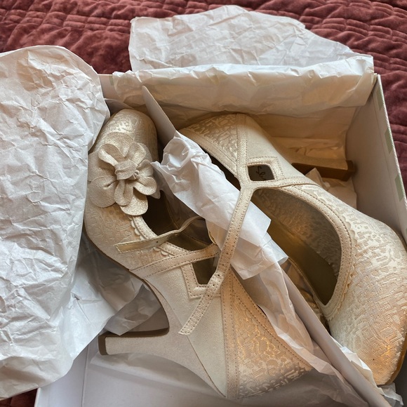 Ruby Shoo | Shoes | Ruby Shoo Cream And Gold Floral Strap Retro Heels ...